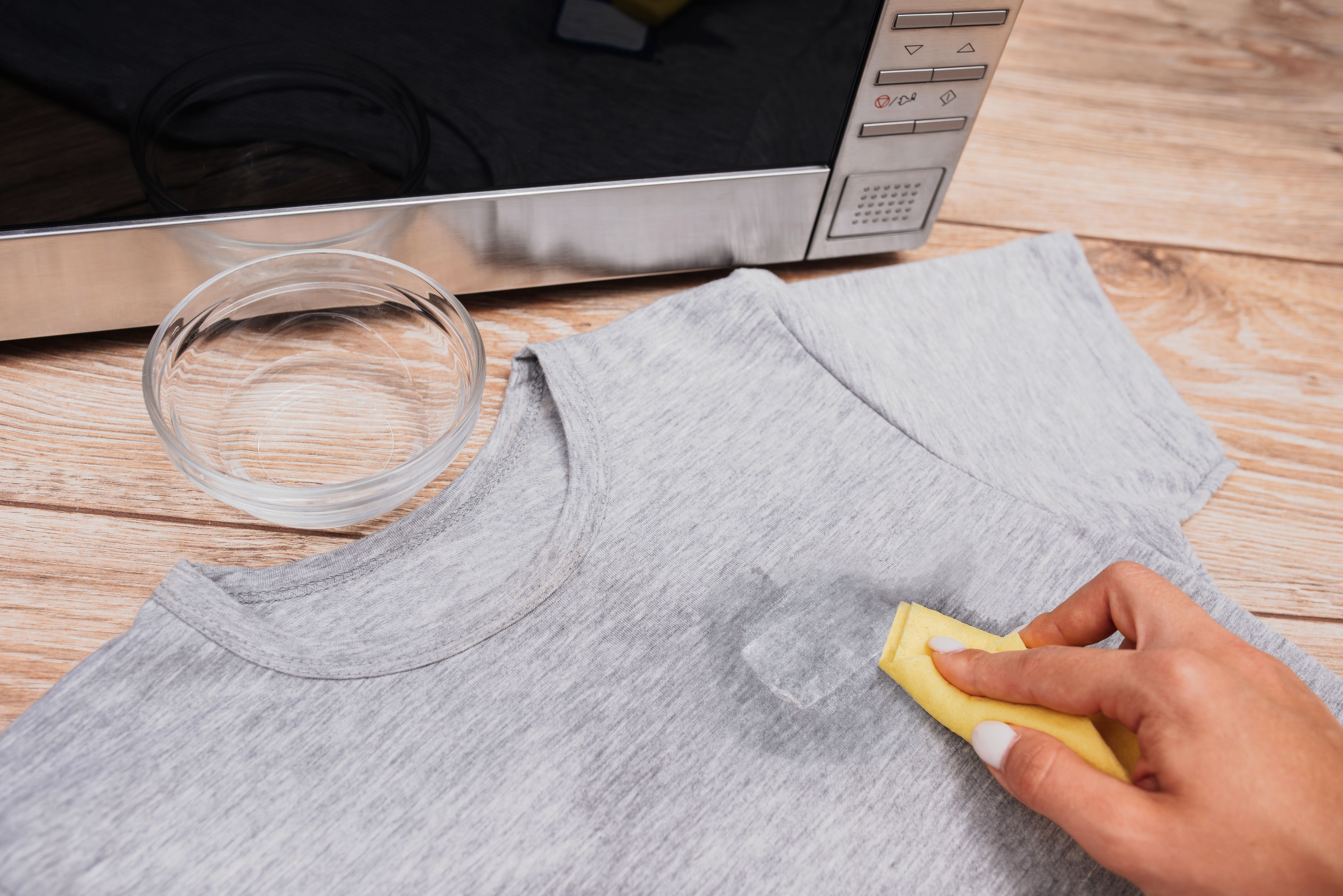 How To Remove Adhesive Residue Left By A Sticker Or Label Lux x